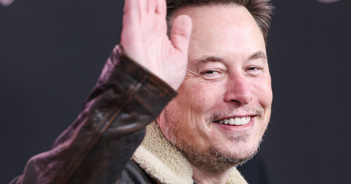 Esport1 - Elon Musk valójában egy Sim?